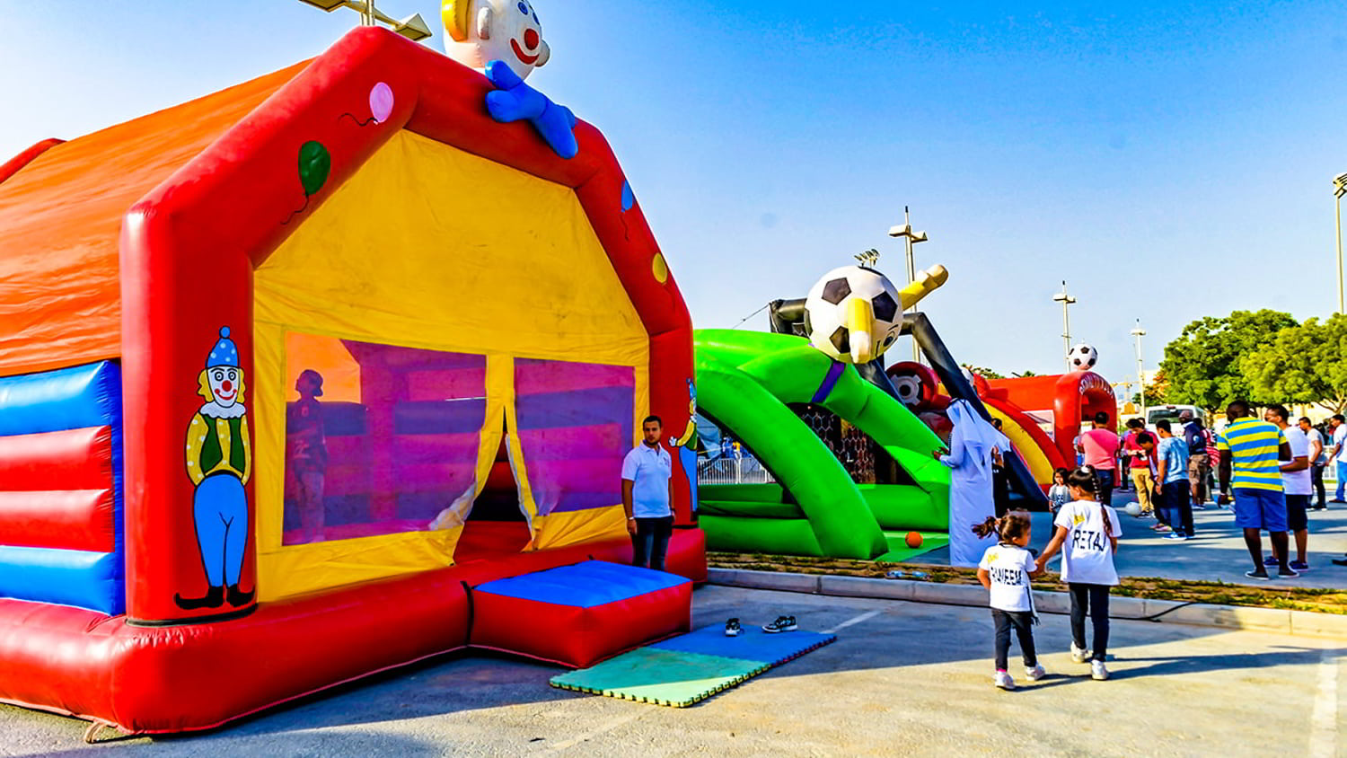 FAN ZONE ACTIVATIONS - Qvision